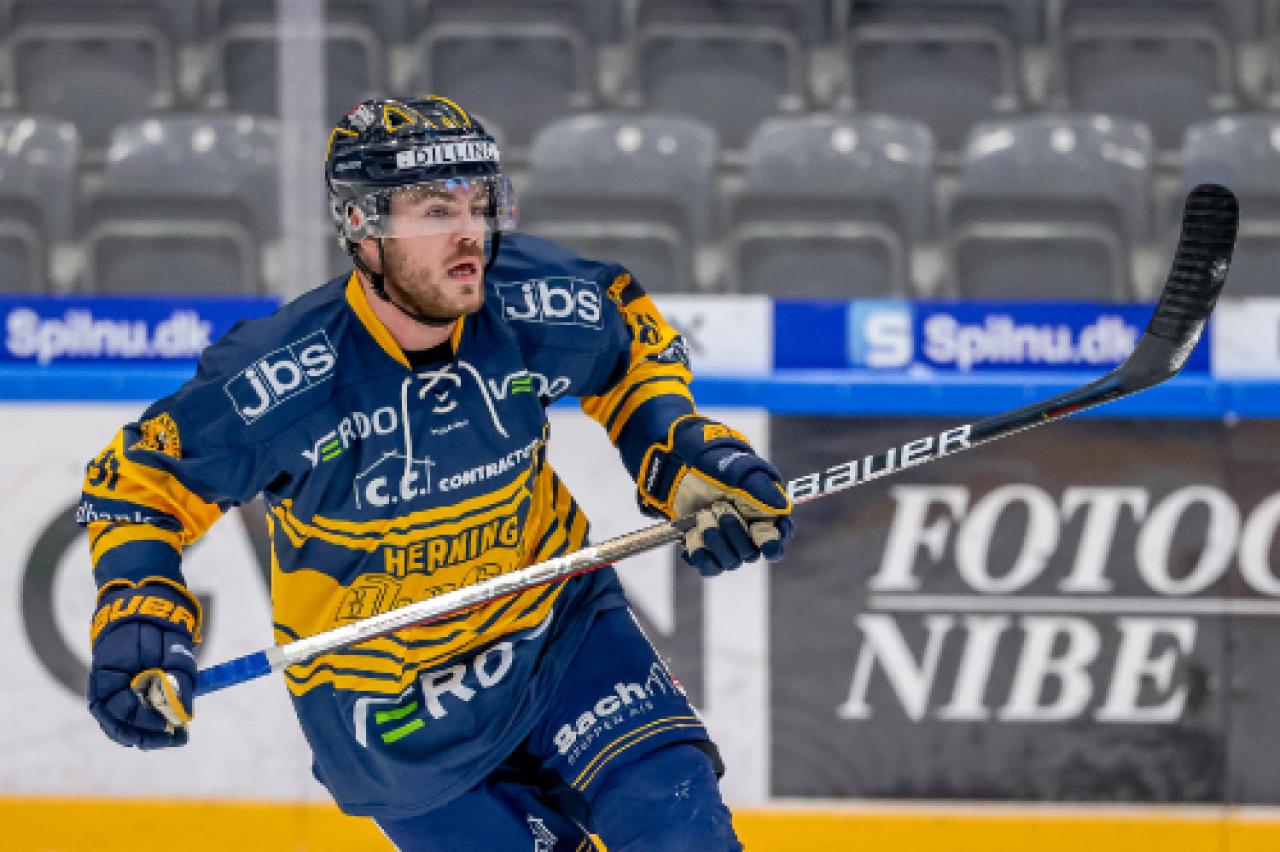 Christian Mieritz: Svært at få et flow i kampen med alle de udvisninger