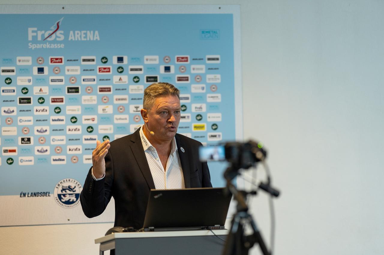 Sønderjyske opsiger samarbejdet med Klaus Rasmussen